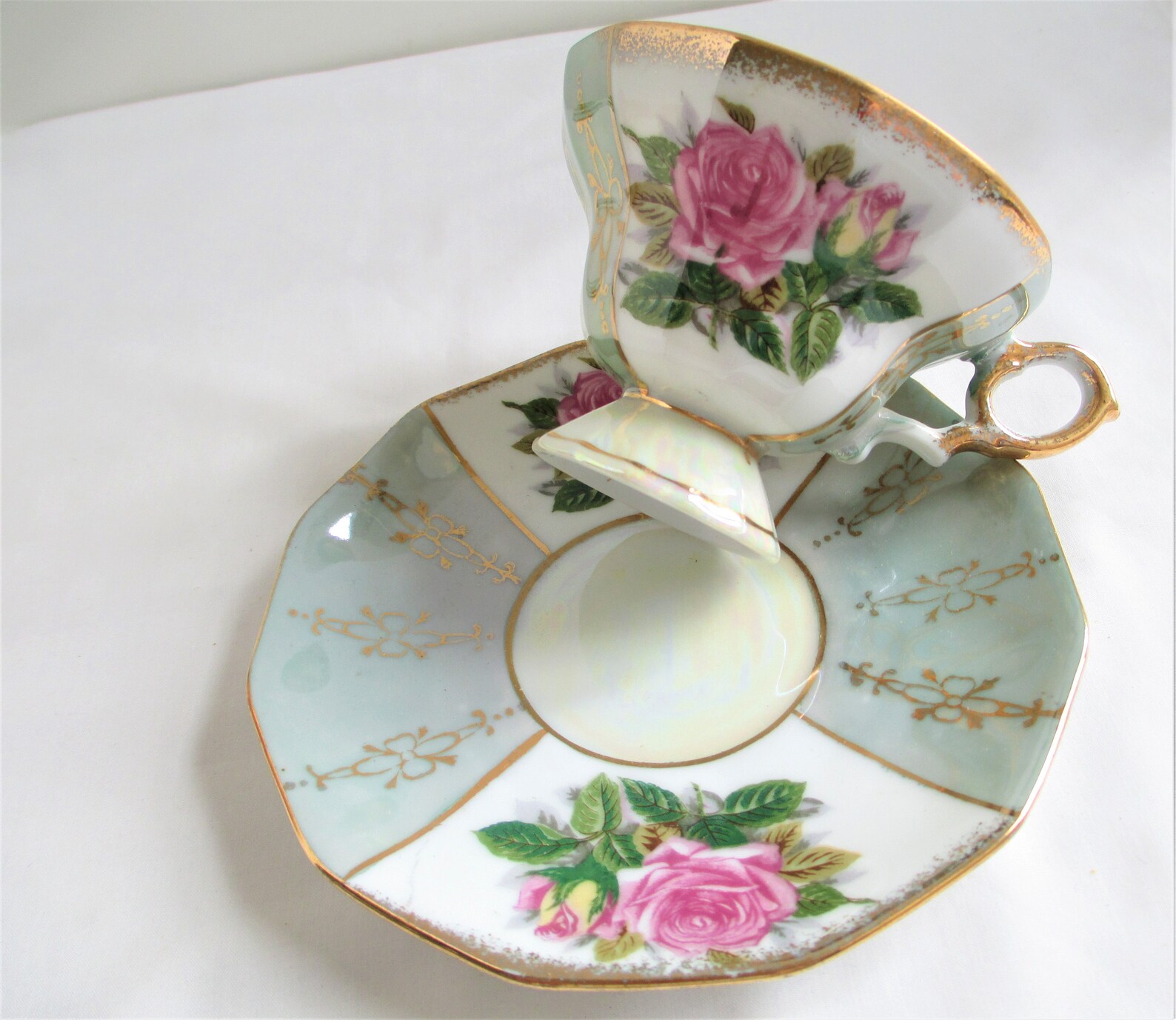 Tea Cup and Saucer Beautiful Roses Lusterware With Gold Gilt - Etsy