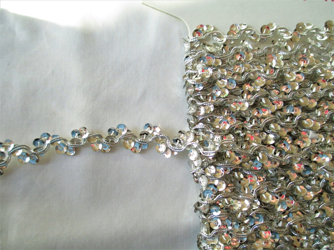 Vintage Metallic Silver Sequin Trim With Scalloped Cording Edges Non ...