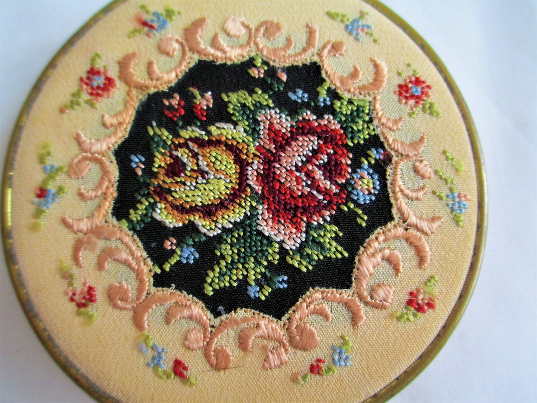 Vintage Compact Petit Point Powder Compact Petitpoint Compact Unused ...