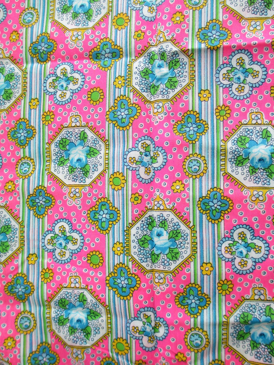 Vintage Fabric Pink and Blue Floral Fabric Craft Quilt Cotton Fabric ...