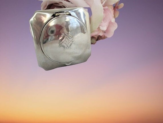 Vintage Compact Silver Loose Powder Compact Silver To… - Gem