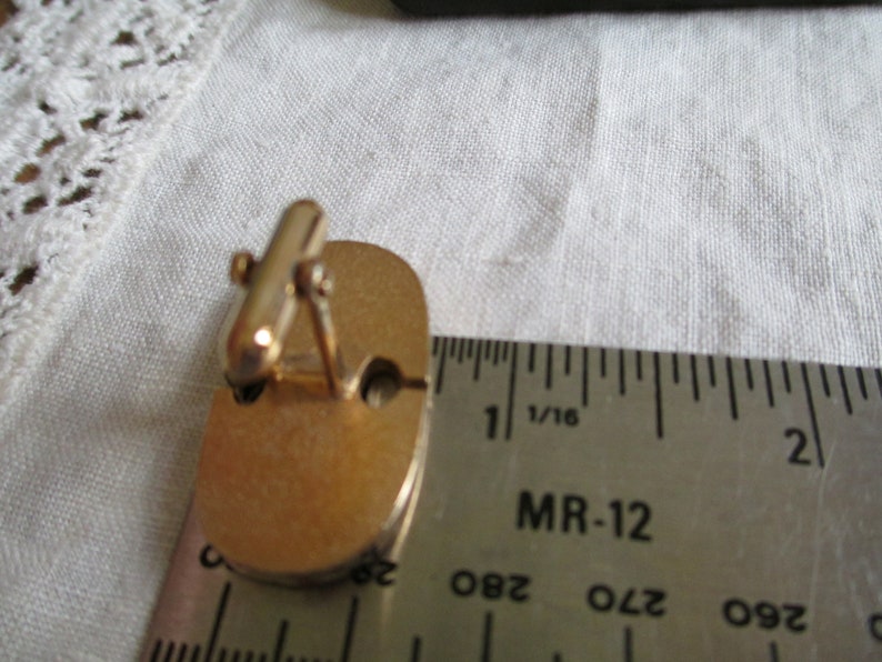 Swank Cufflinks Archaic Two Faces Black & Gold Cufflinks in Original ...