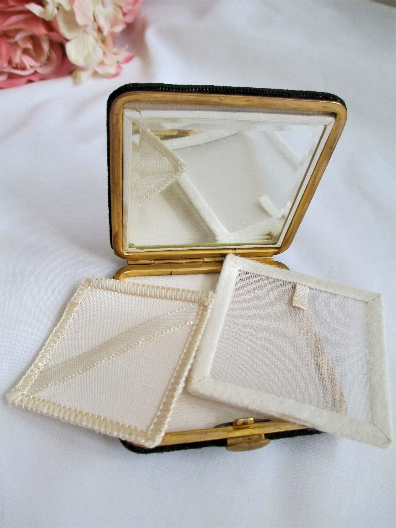 Vintage Compact Austrian Petit Point Powder Compact Unused in Earthy ...