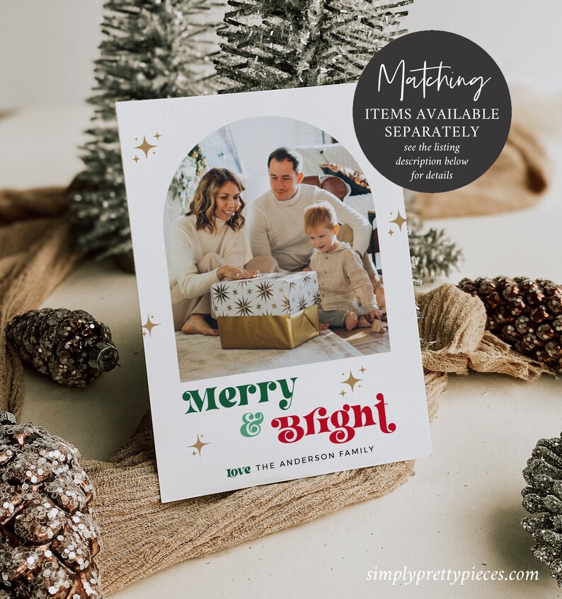 Retro Round Christmas Gift Tags, Merry & Bright Holiday Favor Tags ...