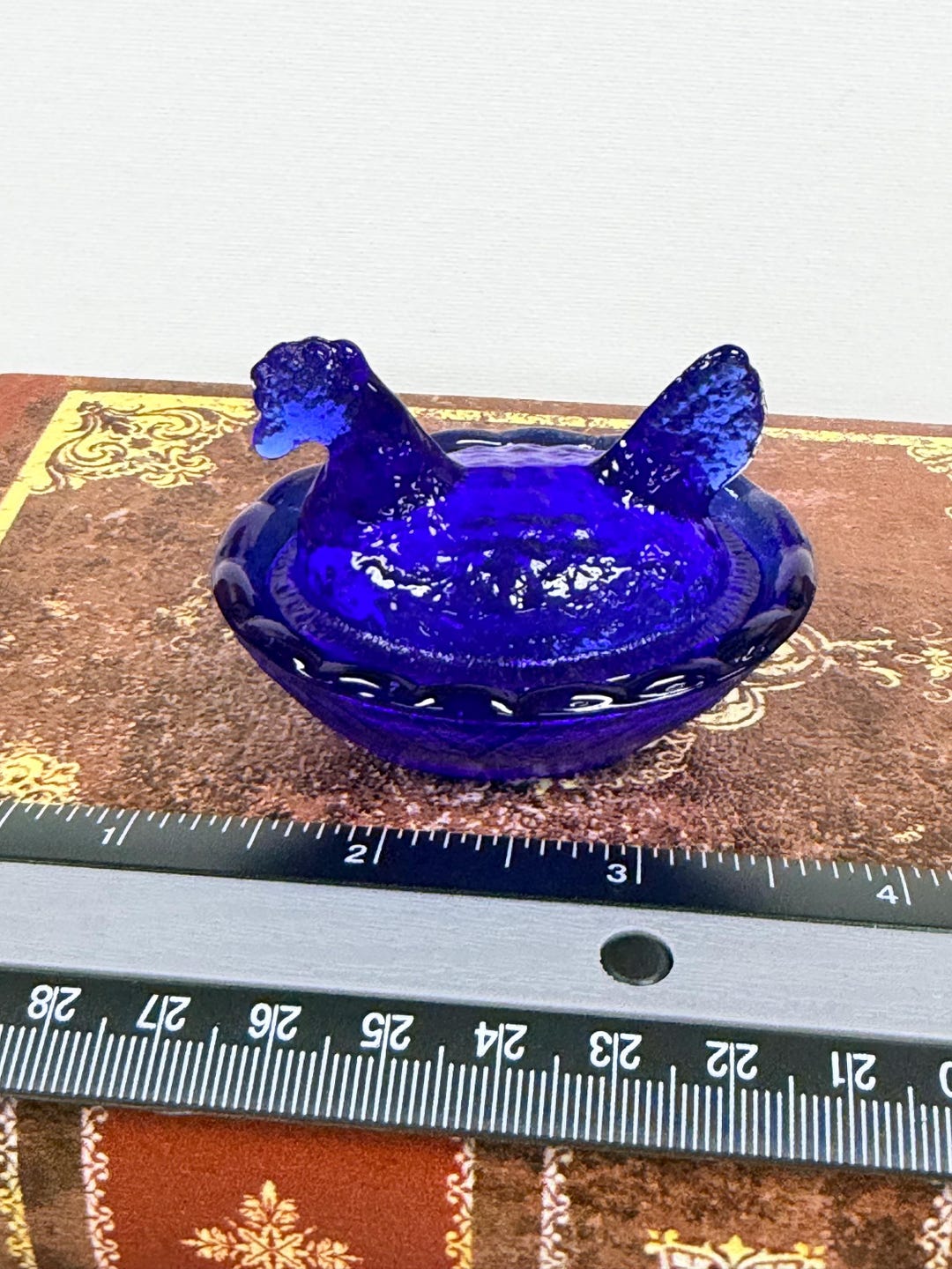 Cobalt Blue Glass Hen on Nest Salt Cellar | Miniature Chicken Trinket ...