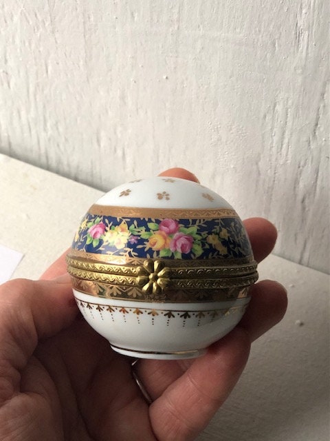 Porcelain Vintage Mini " Secret Box" ,porcelain Ball ,engagement and ...