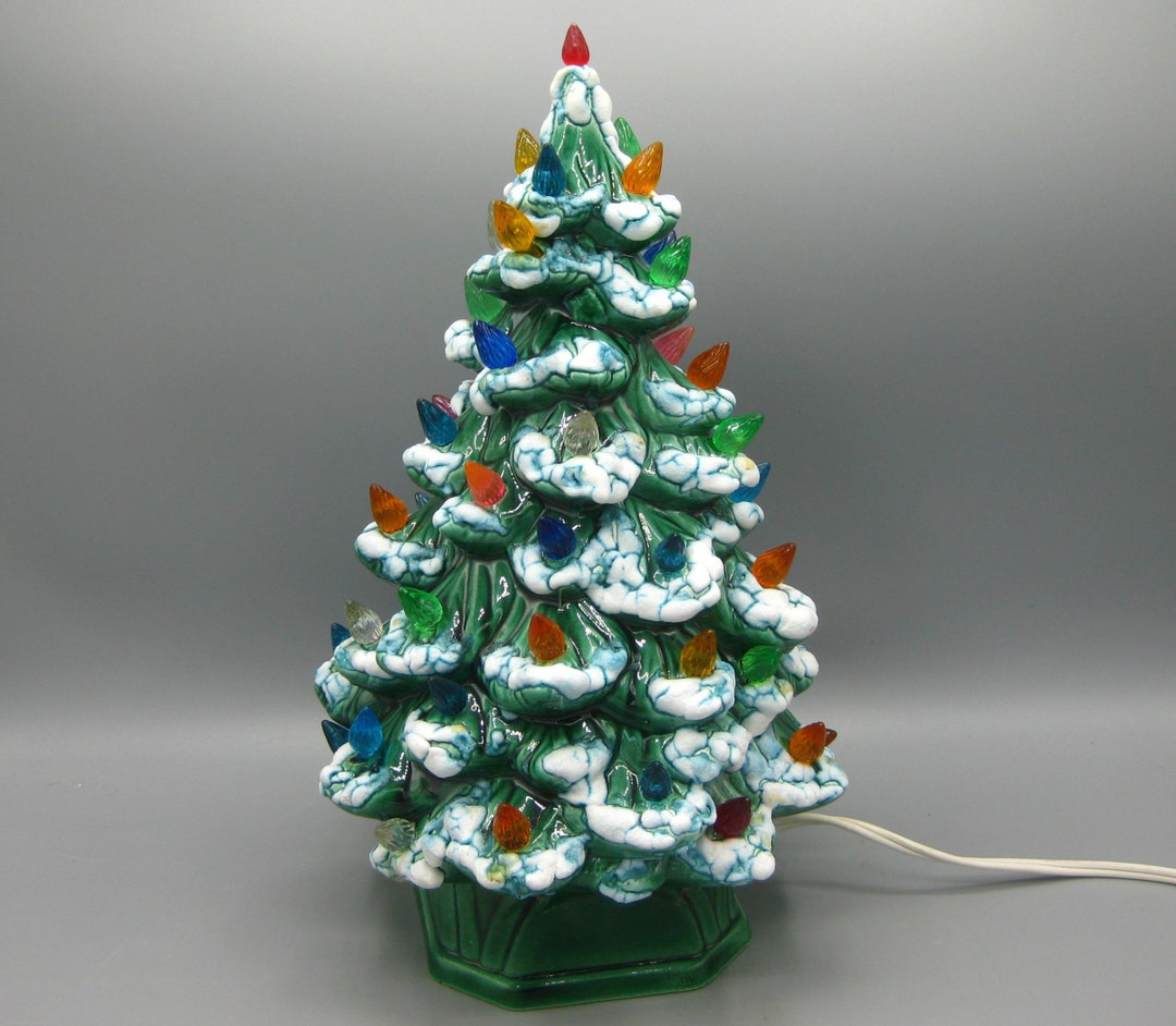 Vintage 11" Green Snowy Ceramic Light up Christmas Tree Lamp Decoration ...