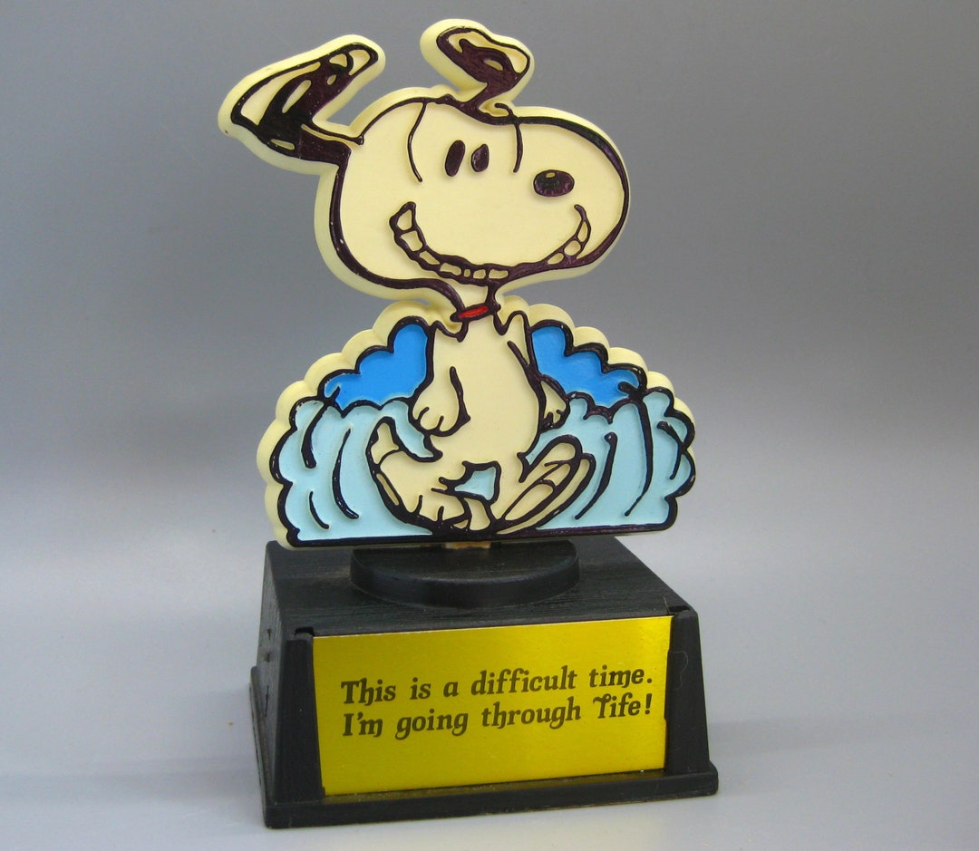 Vintage 70s Aviva Peanuts Snoopy Award Trophy - Etsy