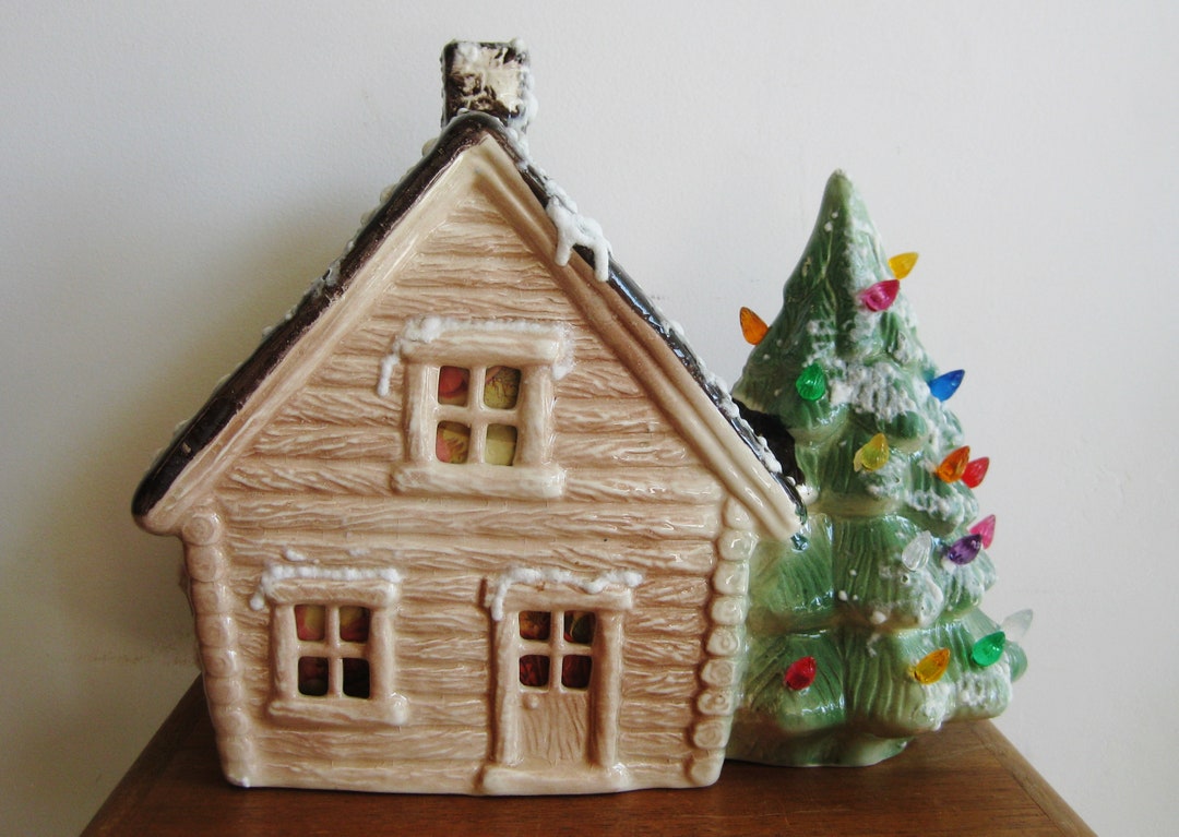Vintage Log Cabin Green Ceramic Flocked Light up Christmas Tree Lamp ...