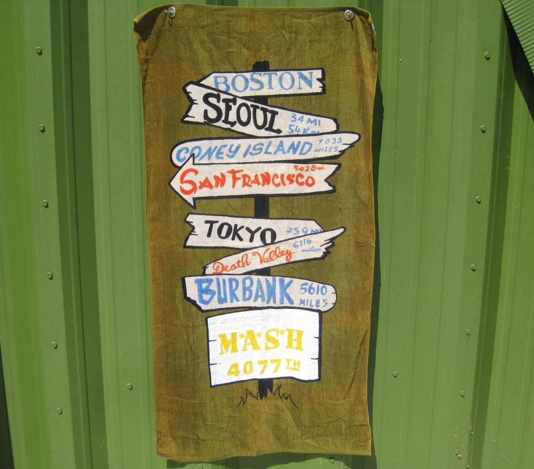 Vintage 1981 M*A*S*H* Signpost TV Show Promo Terrycloth Beach Towel ...