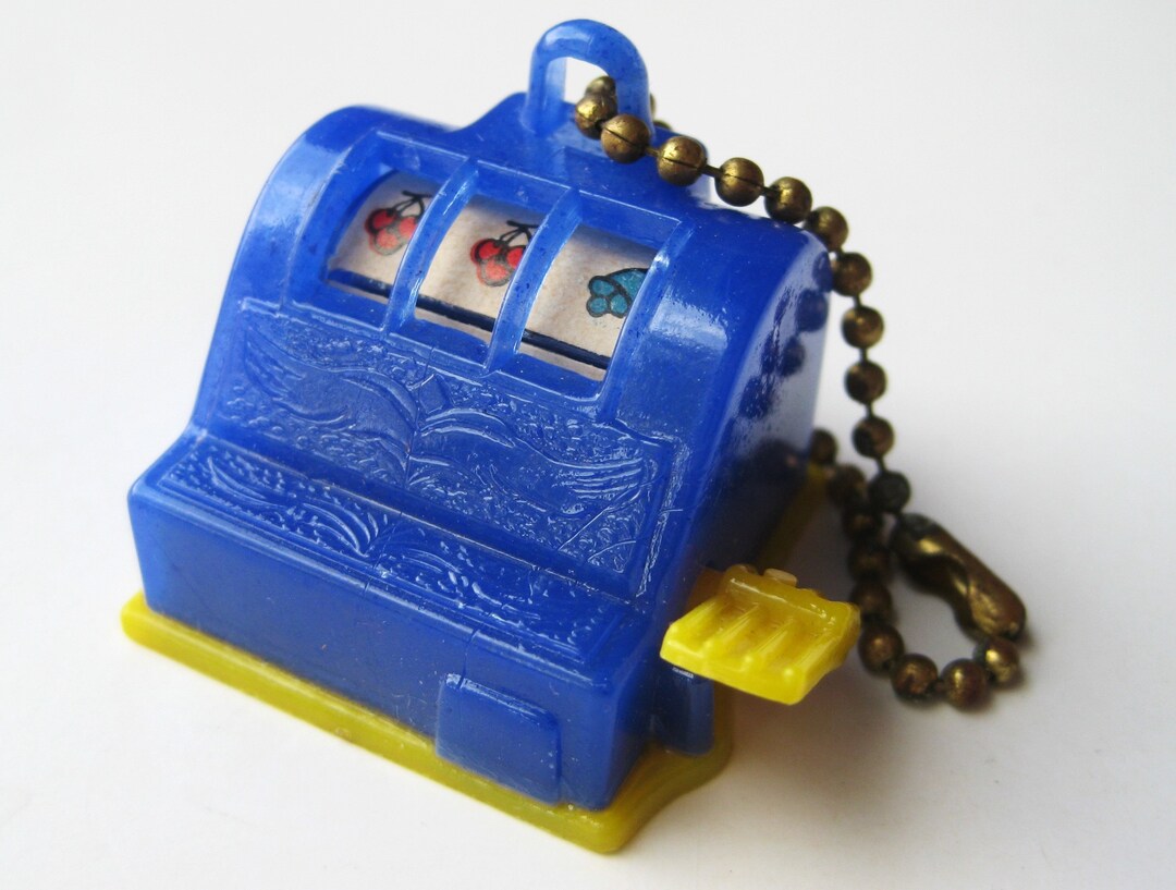 Plastic Slot Machine Keychain Mechanical Novelty Las Vegas Souvenir ...