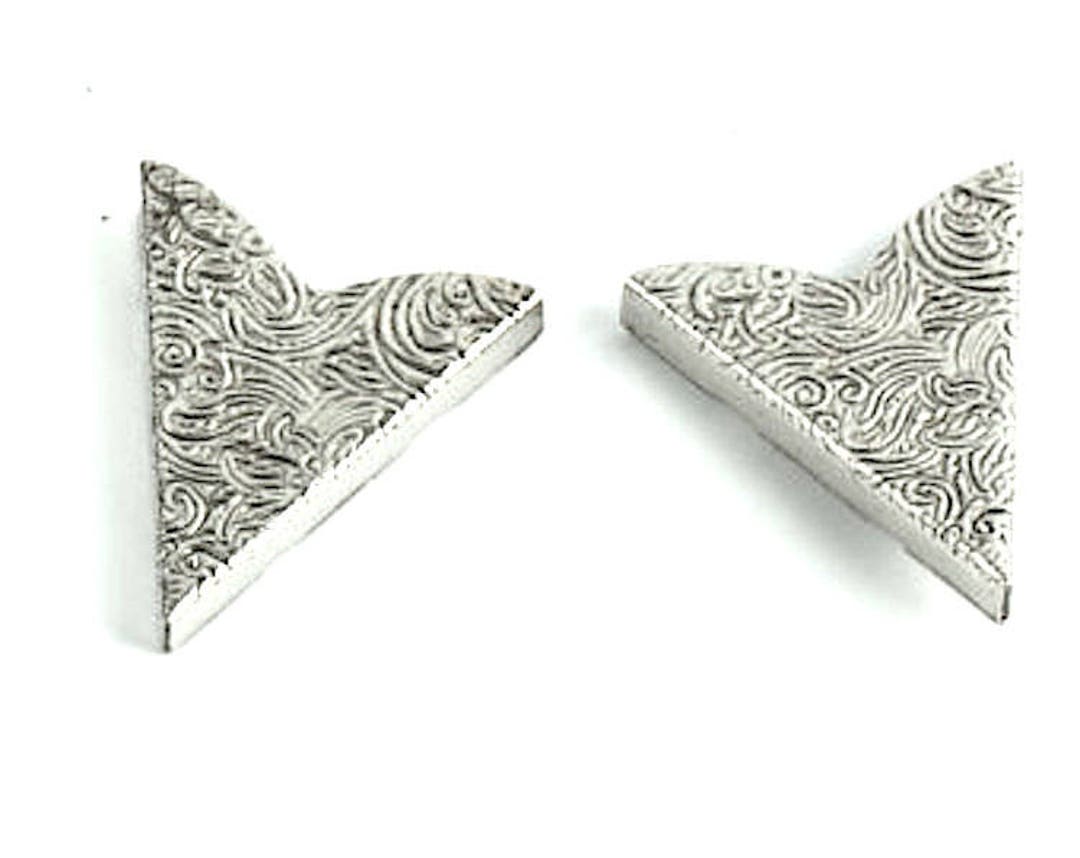 Tooled Collar Tips: Antique Silver, or Antique Gold - Made in USA (set ...
