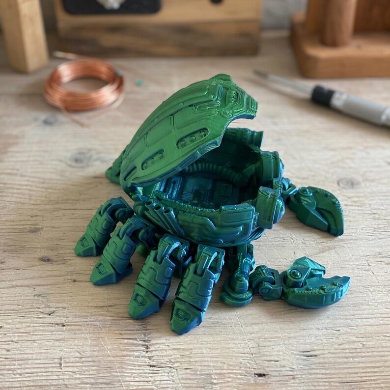 Articulated Mechanical Crab Fidget Toy, Dual-color Silk Filament Mecha ...