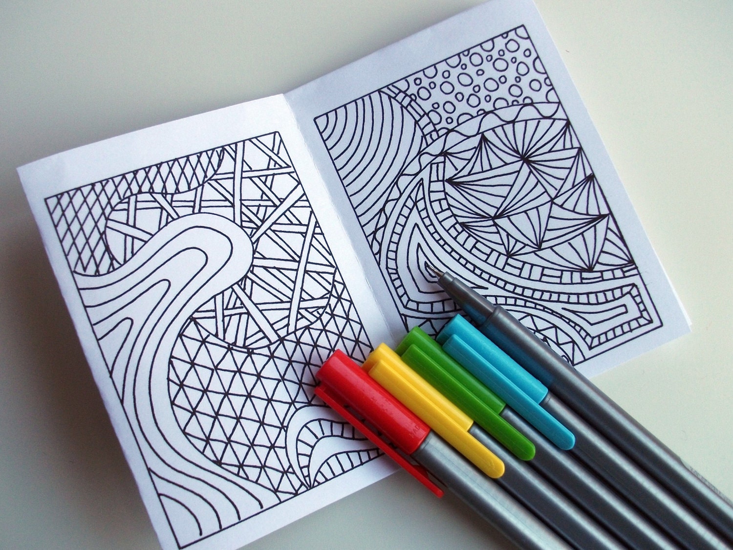 Mini Zine PRINTABLE Zentangle Inspired Coloring Book - Etsy