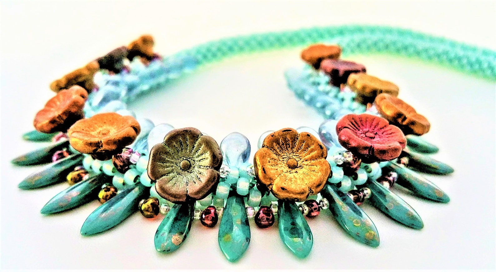 All Buttoned up Kumi Necklace Pattern - Etsy