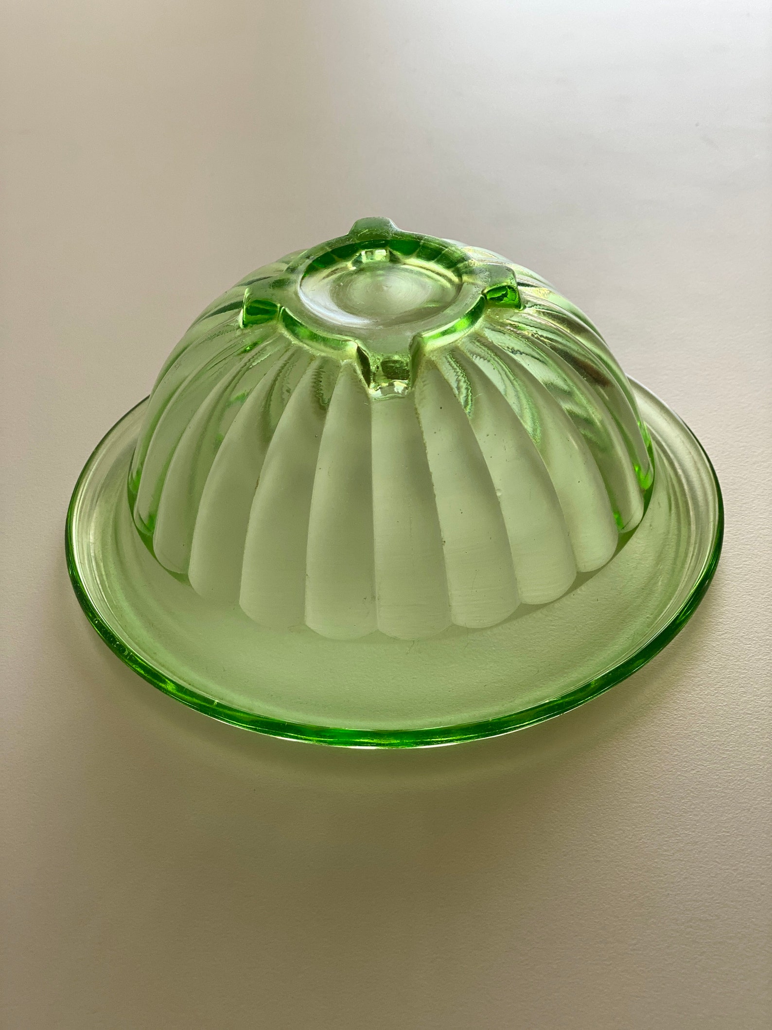 Vintage Hazel Atlas Green/ Pillar Optic Ribbed With Square Base ...