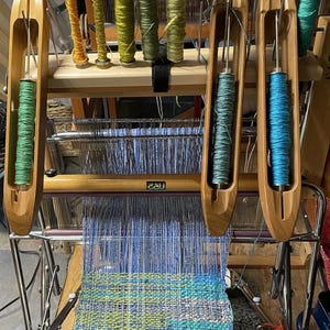 Weaving Bobbin Rack Holds 12 Wound Boat Shuttle Bobbins,maple, Sturdy ...