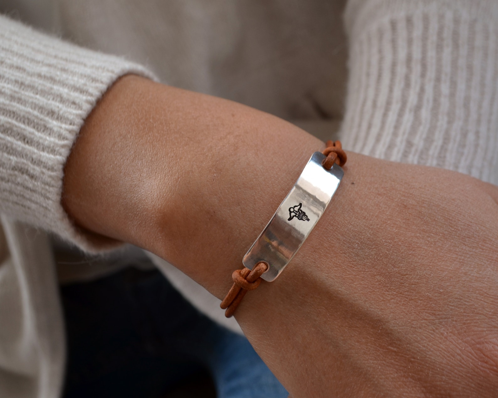 Hidden Medical Alert Bracelet - Personalize - Customize - Etsy Canada