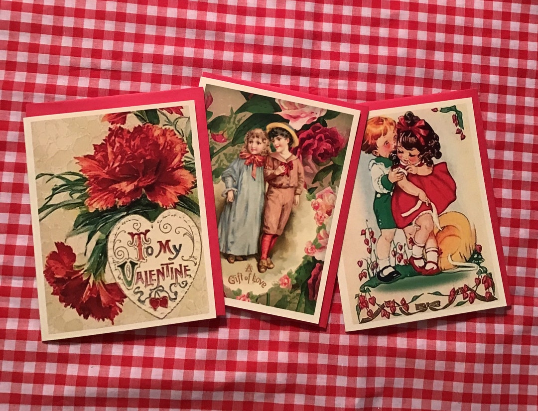 Valentine Cards, Vintage Designs: Sweethearts, Flowers, and Cherubs ...