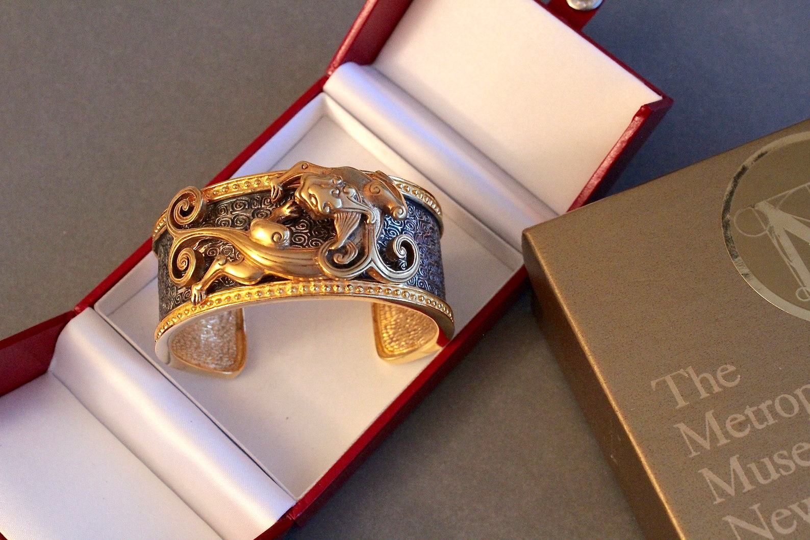 MMA Metropilitan Museum of Art Oriental Dragon Bracelet / - Etsy