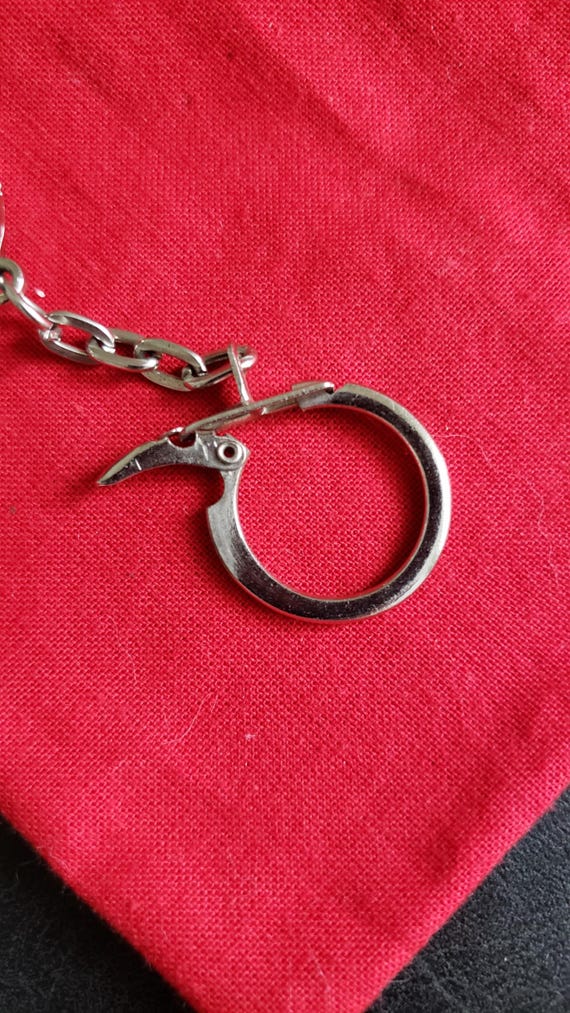 Vintage 1980s Victory Derringer revolver keychain, mi… - Gem