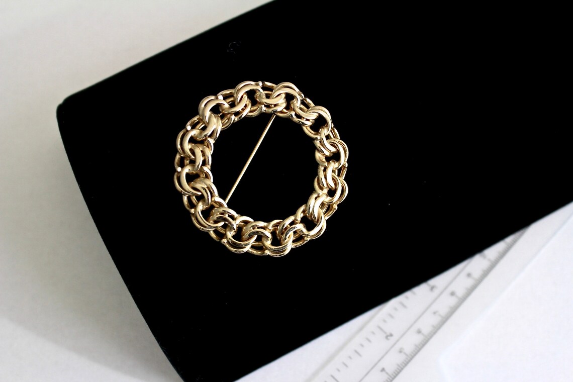 Monet gold tone round brooch Retro Monet brooch | Etsy