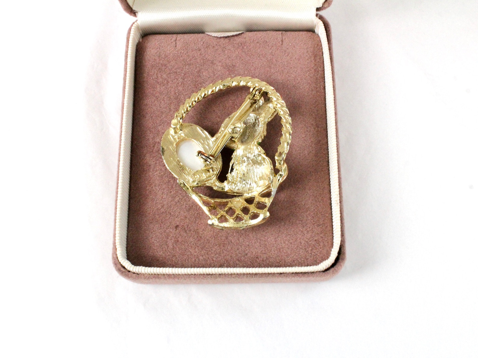 Signed B.J. Beatrix Jewelry Easter Bunny Rabbit Enamel Brooch / Pin ...