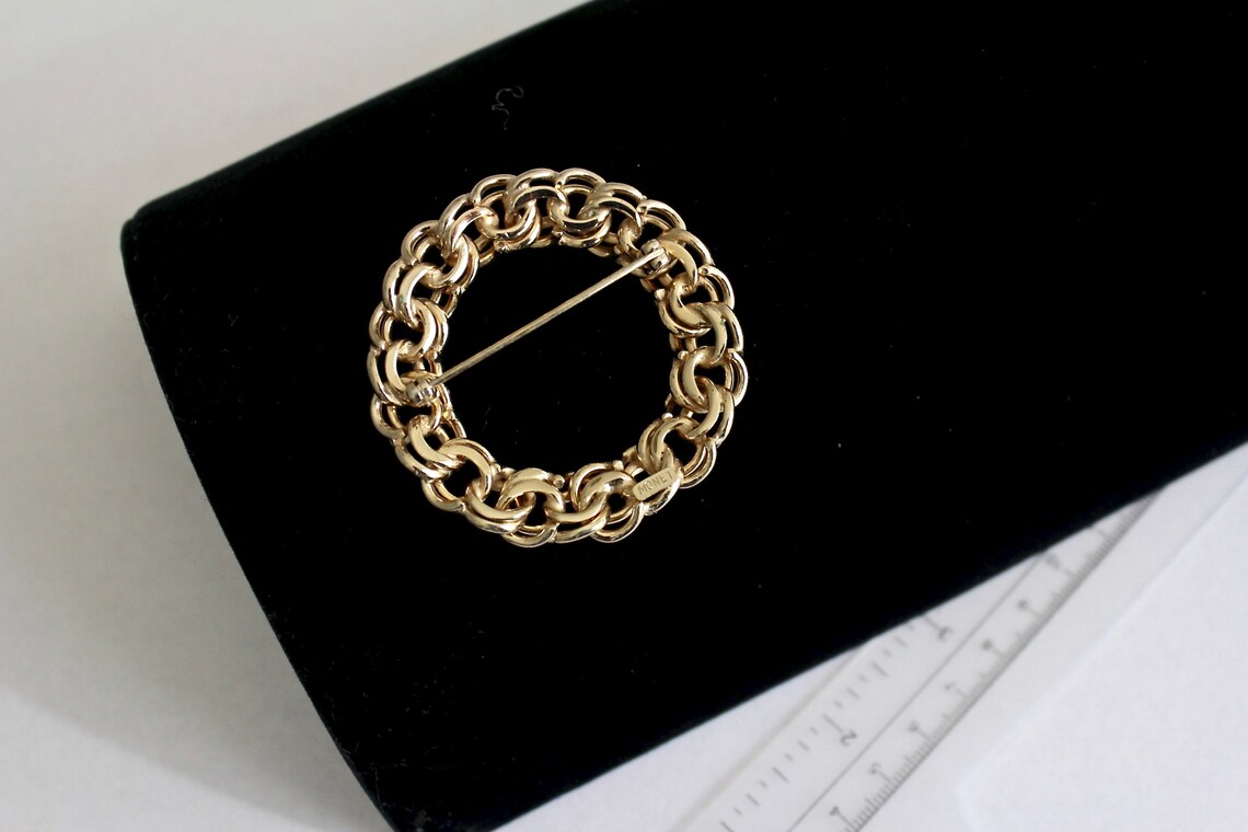 Monet gold tone round brooch Retro Monet brooch | Etsy