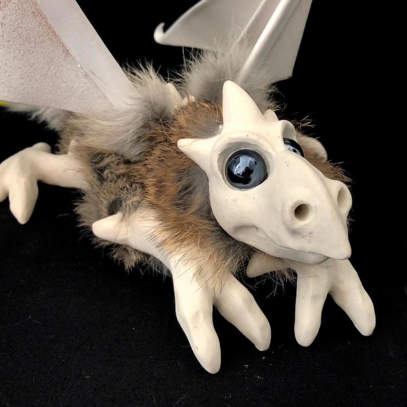 Shoulder Puppet Baby Dragon for Fantasy Festival * Poseable Baby Dragon ...