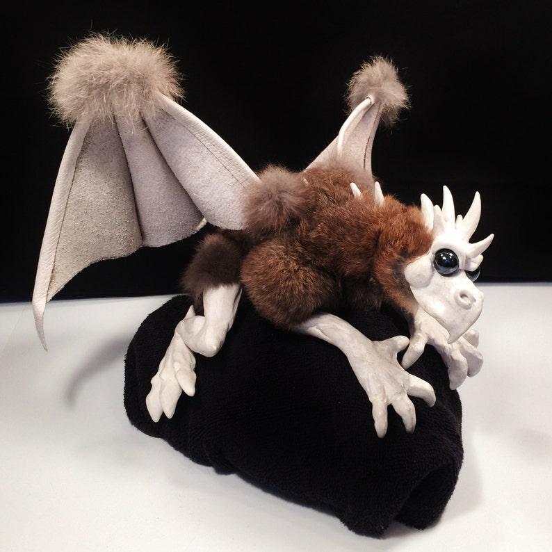 DRAGON PUPPET TUFTED Fantasy Pet Renaissance Faire Shoulder | Etsy