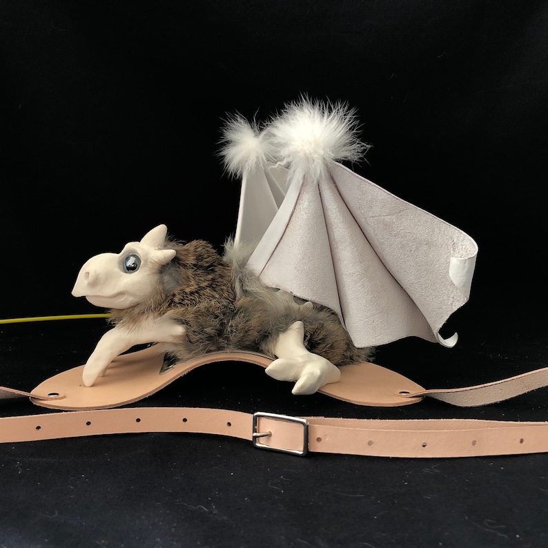 Shoulder Puppet Baby Dragon for Fantasy Festival * Poseable Baby Dragon ...