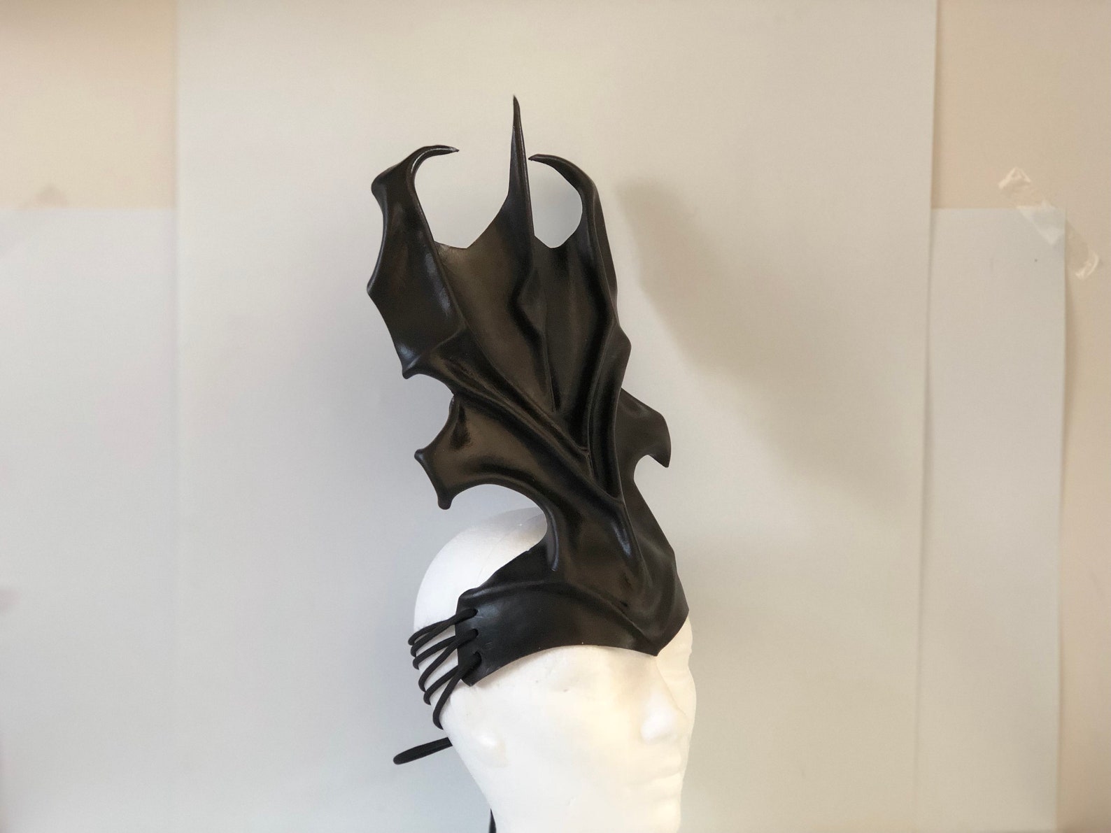 Xenomorph Costume Headpiece, Queen Xenomorph Cosplay Leather Mask ...