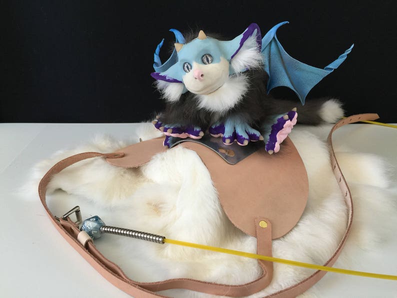 ICE LEMUR Puppet Fantasy Doll, Fantasy Statue Guardian Animal Puppet ...
