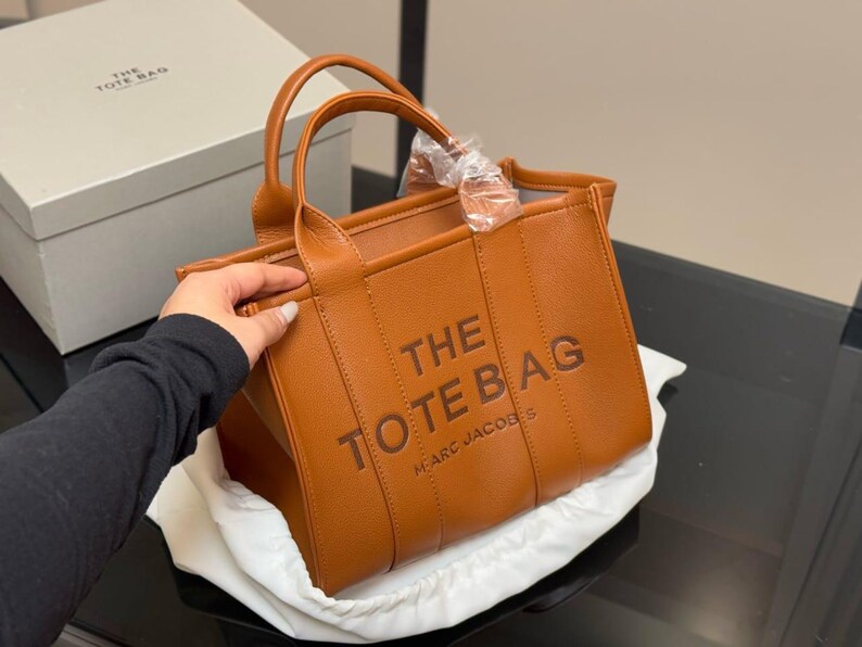 Marc Jacobs Leather Tote Bag: Designer Handbag With Crossbody Strap - Etsy