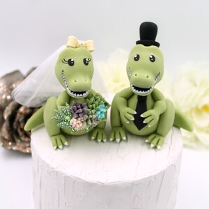 T-rex Wedding Cake Topper, Dinosaur Animal Unique Bride and Groom Dino ...