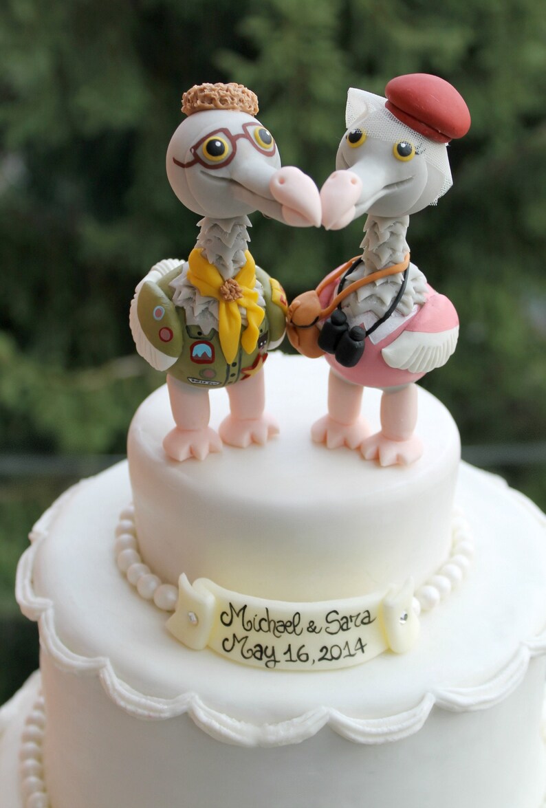 Love bird cake topper Mr and Mrs cake topper dodo birds | Etsy