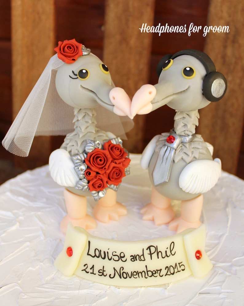 Love bird cake topper Mr and Mrs cake topper dodo birds | Etsy
