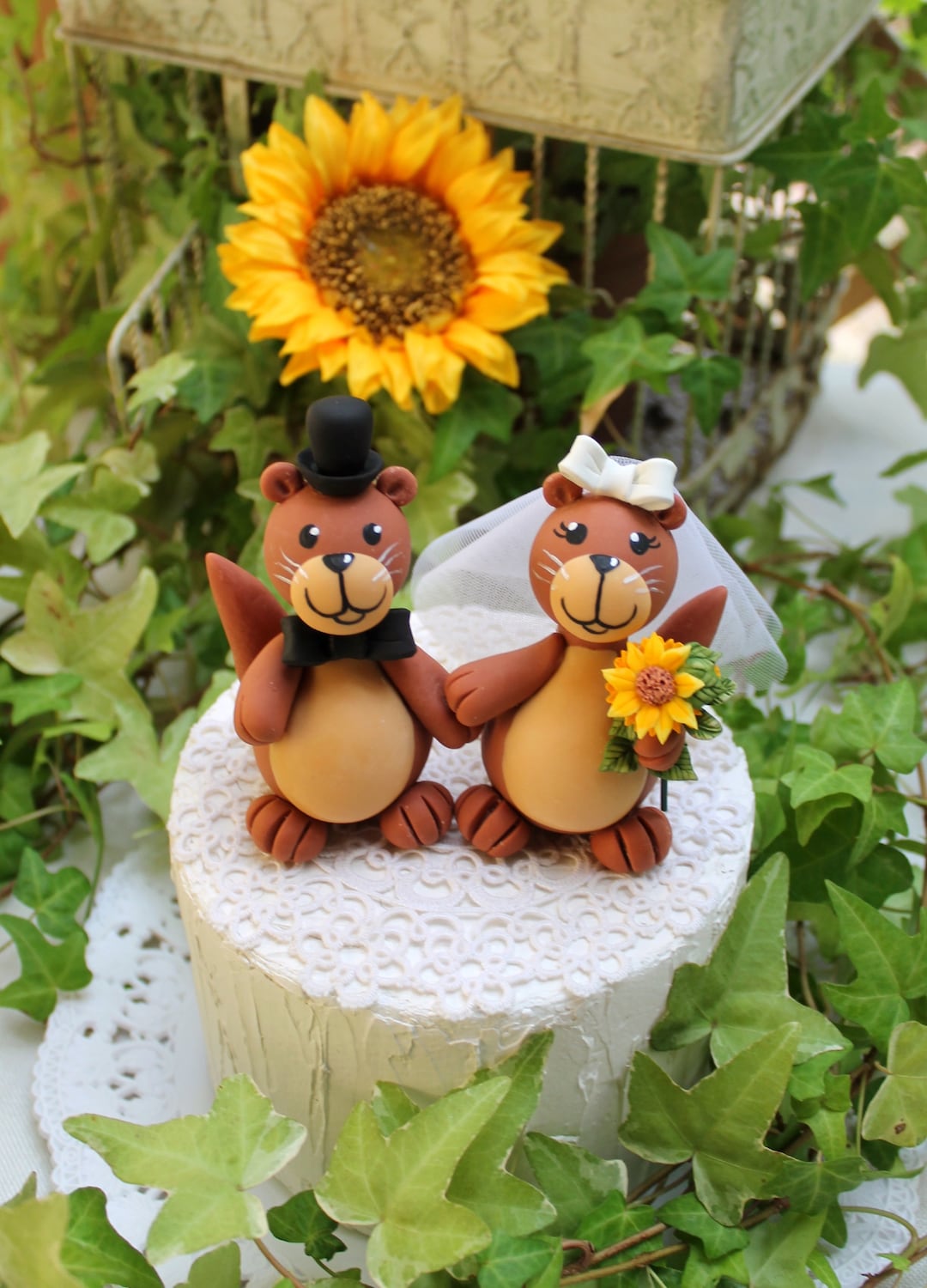 Otter Wedding Cake Topper, Significant Otters, Rustic Custom Animal ...