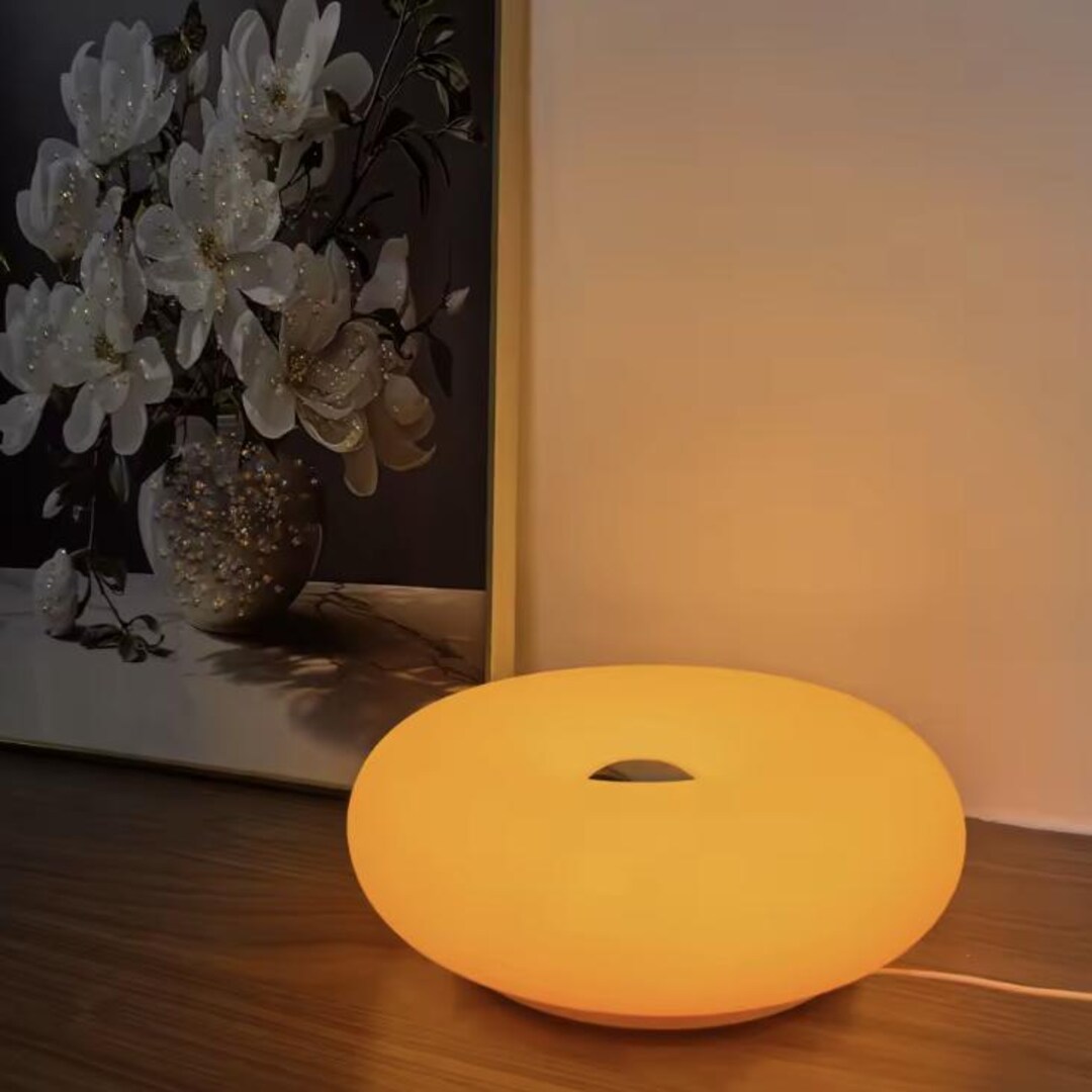 Retro Donut LED Table Lamp -modern Bedside Accent Light - Mid Century ...