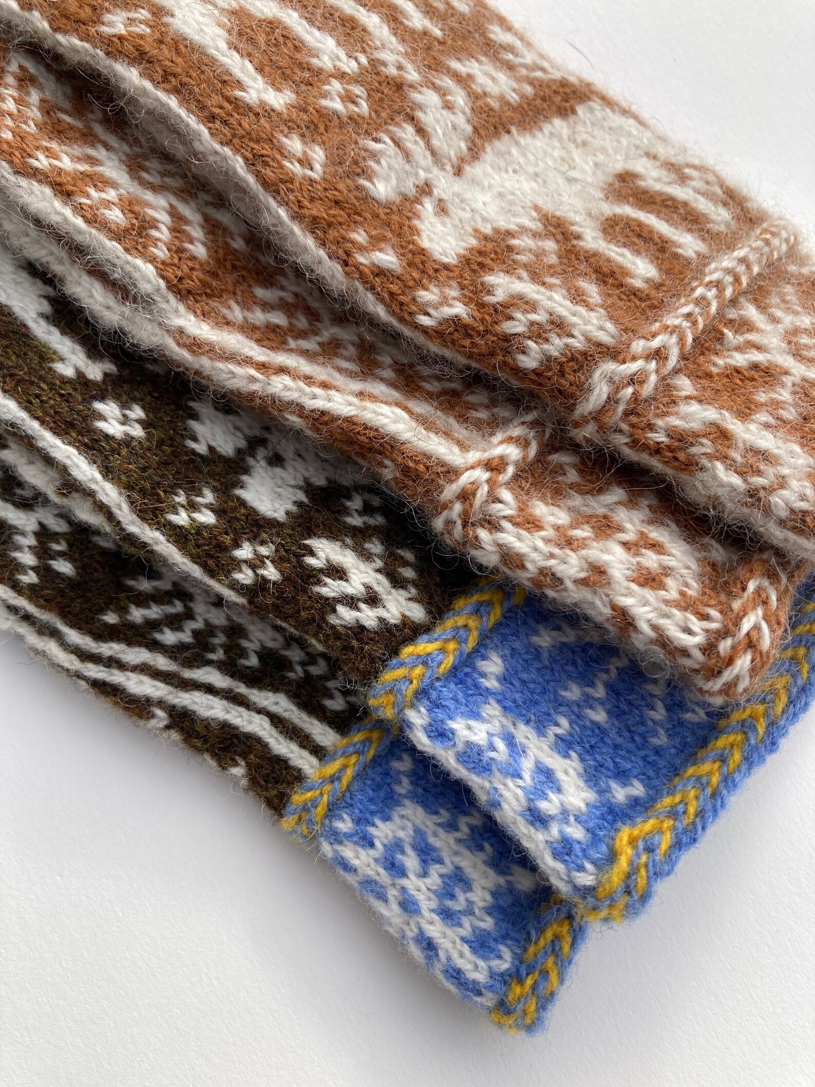 Magical Moose Mittens Knitting Pattern for Women, Stranded Colorwork ...