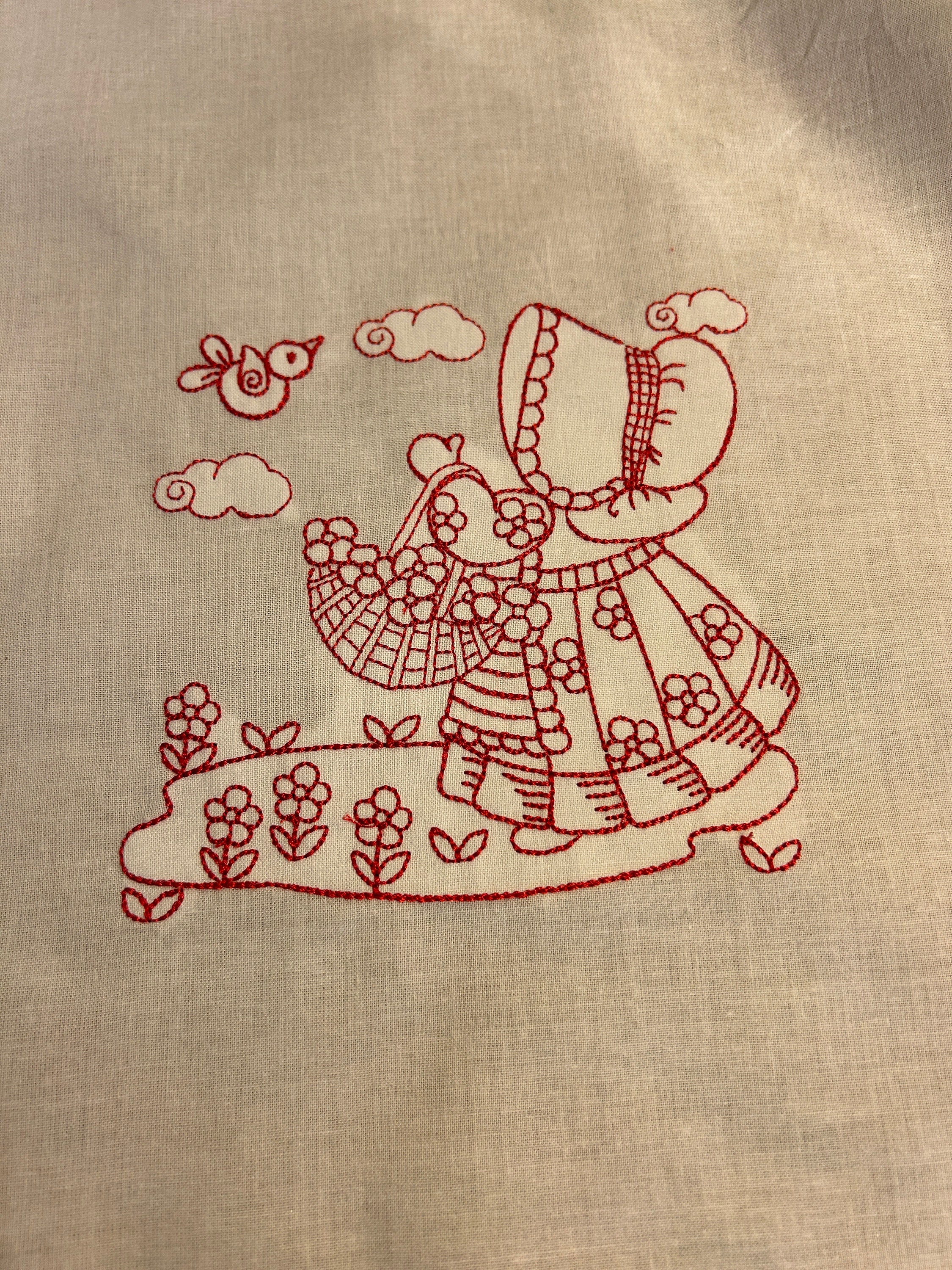 Vintage Sunbonnet Sue Redwork, Machine Embroidered, 12 Squares, Perfect ...