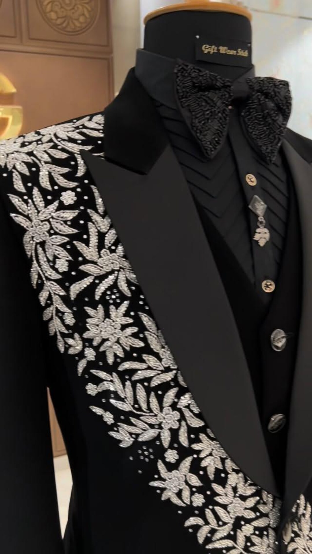 Black Luxury Tuxedo Suit for Men – Handmade Designer Wedding, Groom ...