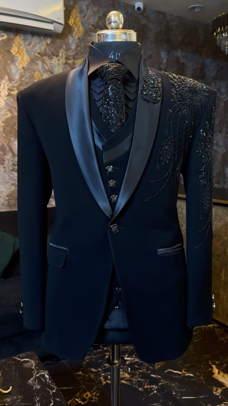 Black Luxury Tuxedo Suit for Men – Handmade Designer Wedding, Groom ...