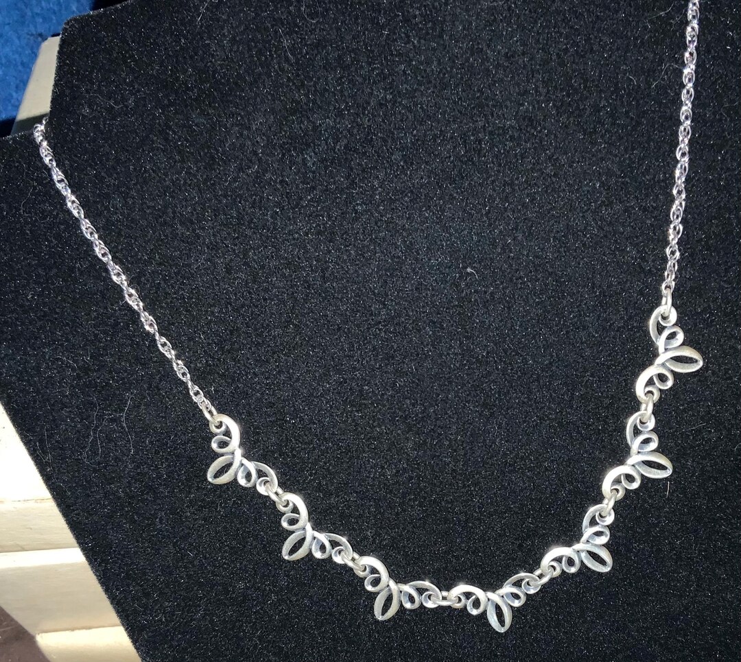 James Avery Sterling Silver Ribbon Loops Necklace - Etsy