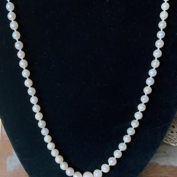 Graduated Pearls - Etsy