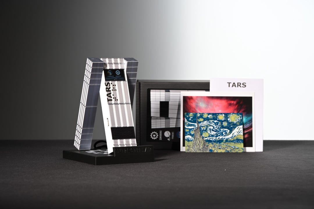 TARS Interstellar Robot Replica – Customizable Screen, 3D Printed Sci ...
