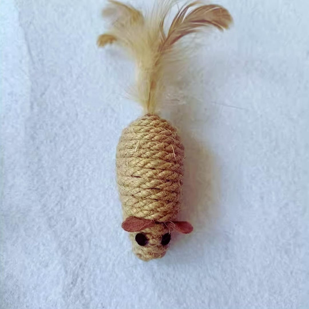 Jute Rope Mouse Cat Toy With Feathers, Scratch Resistant Interactive ...