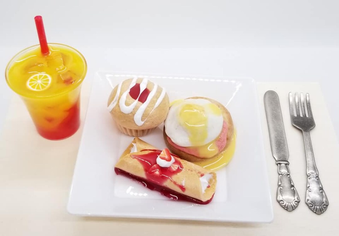 1:3 Scale Eggs Benedict, Strawberry Crepes Brunch for 18 Inch Doll, 14 ...