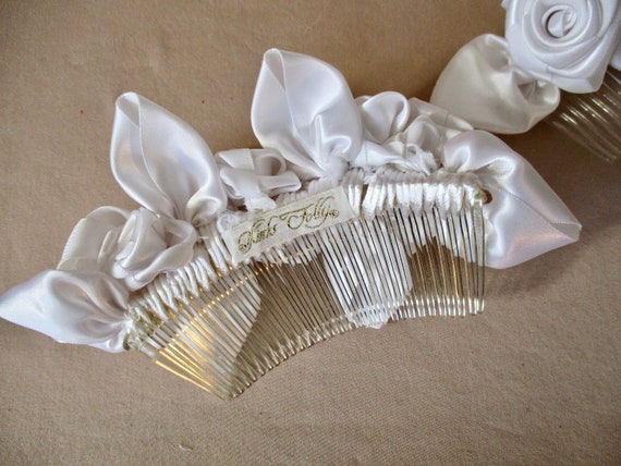 Vintage Kirk's Folly Bridal Combs White Satin Roses w… - Gem