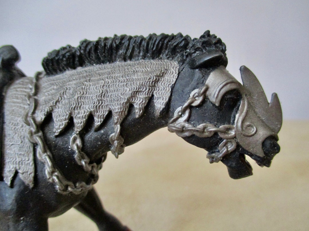 Vintage Papo 2002 Wraith Horse Action Figure With Armor Tabletop Decor ...